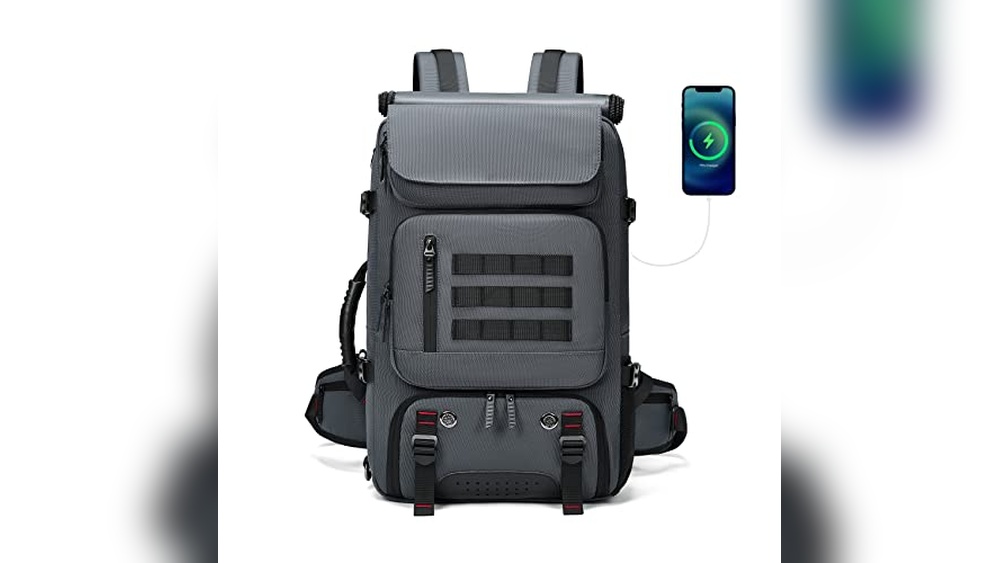 How to Adjust Straps on North Face Backpack: Ultimate Comfort Guide ...